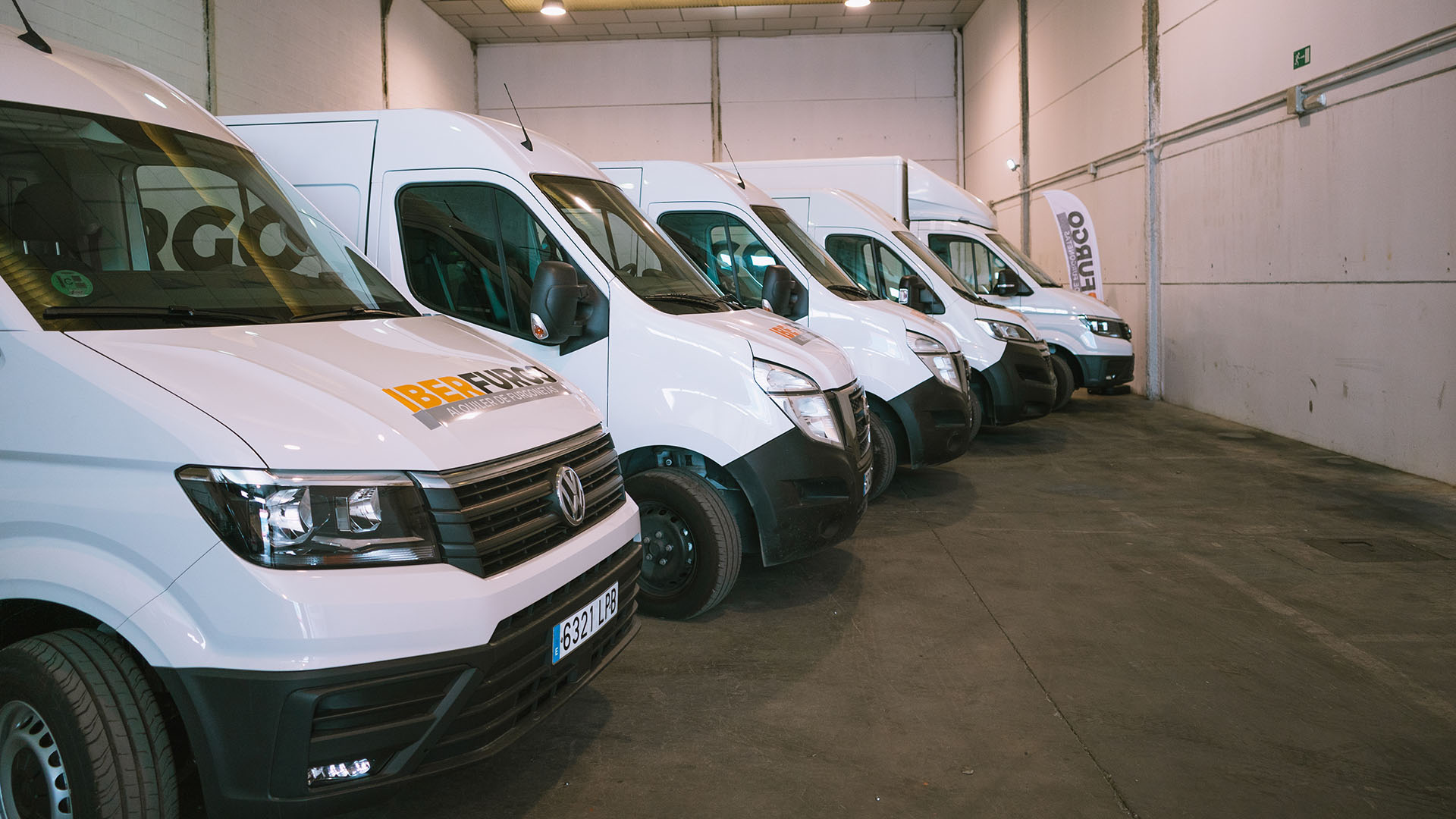 ¿Necesitas una furgoneta de 3500 Kg? Te informamos - Iberfurgo